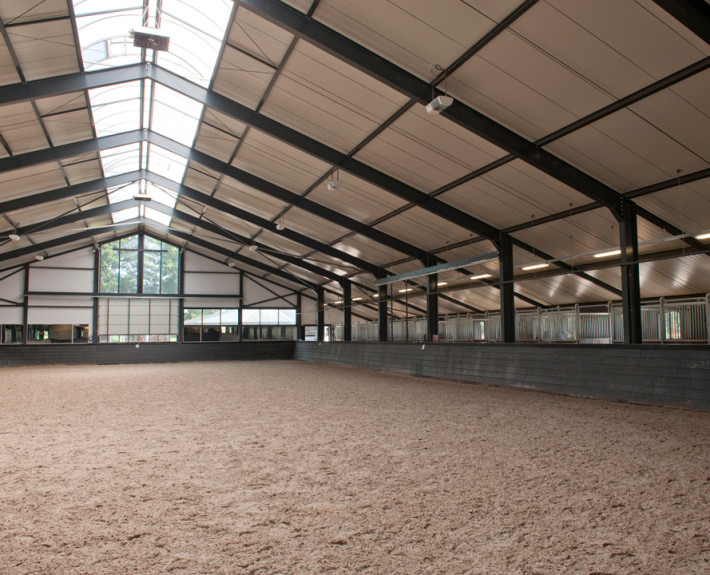 Manege bouwen | Paardenstal en rijhal op maat | Lammersen
